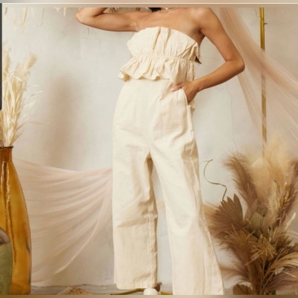Endless Blu | Pants & Jumpsuits | Nwt Endless Blu Stapless Ruffle Top ...